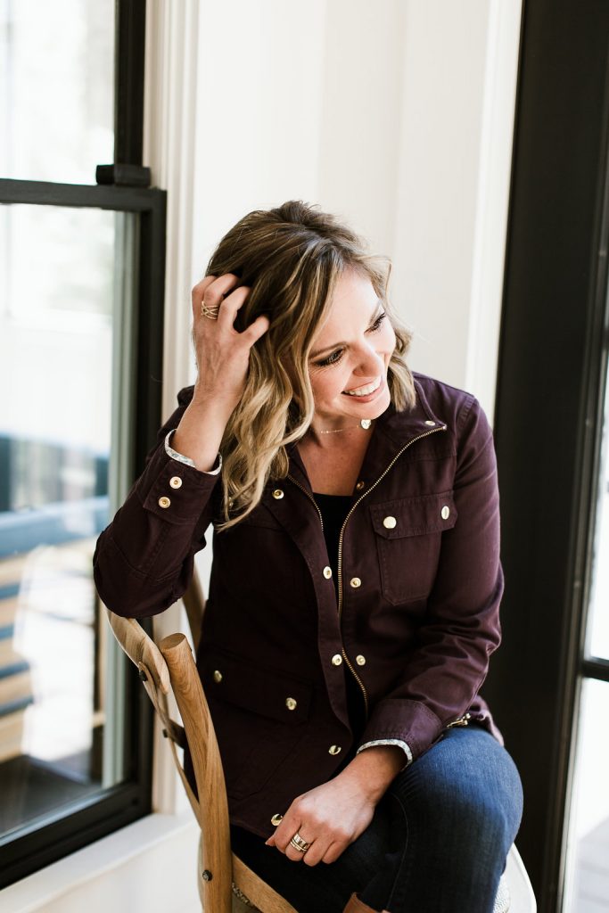 Acts of Kindness: Candace Cameron Buré & Kristin Fry | Jesus Calling