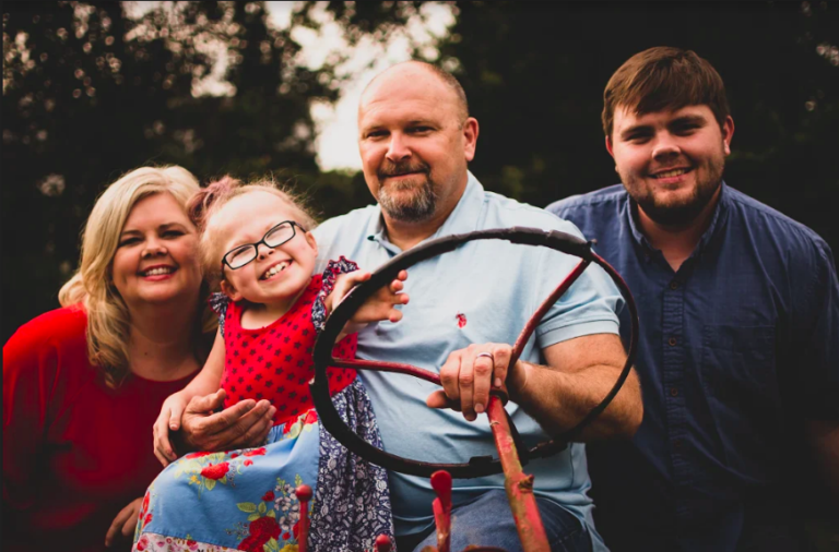 Discovering Light When Our Hearts Are Breaking: Linsey Davis & Grace ...