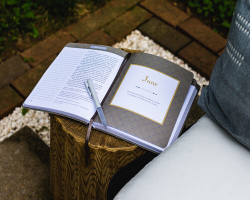 Jesus Listens Note-Taking Edition - Jesus Calling