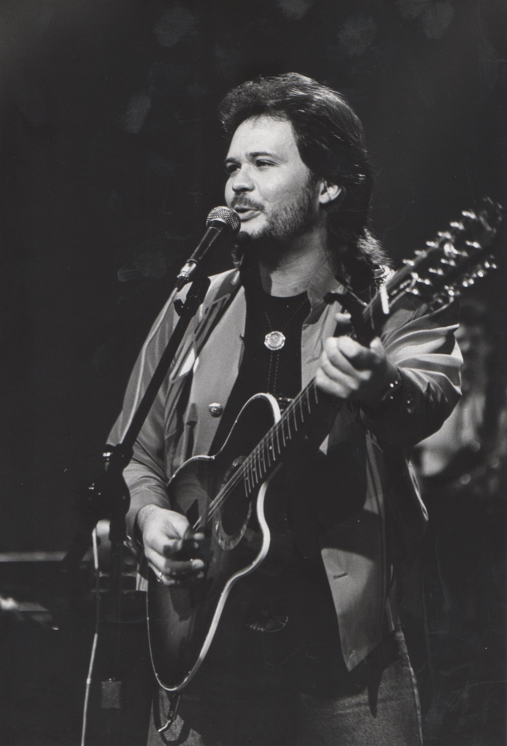 Country Music & Faith: The Stage, the Songs, and the Soul - Jesus Calling